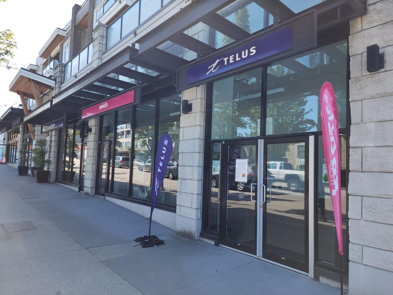 TELUS & Koodo Store Burnaby: Phones, Plans, Internet, TV & More